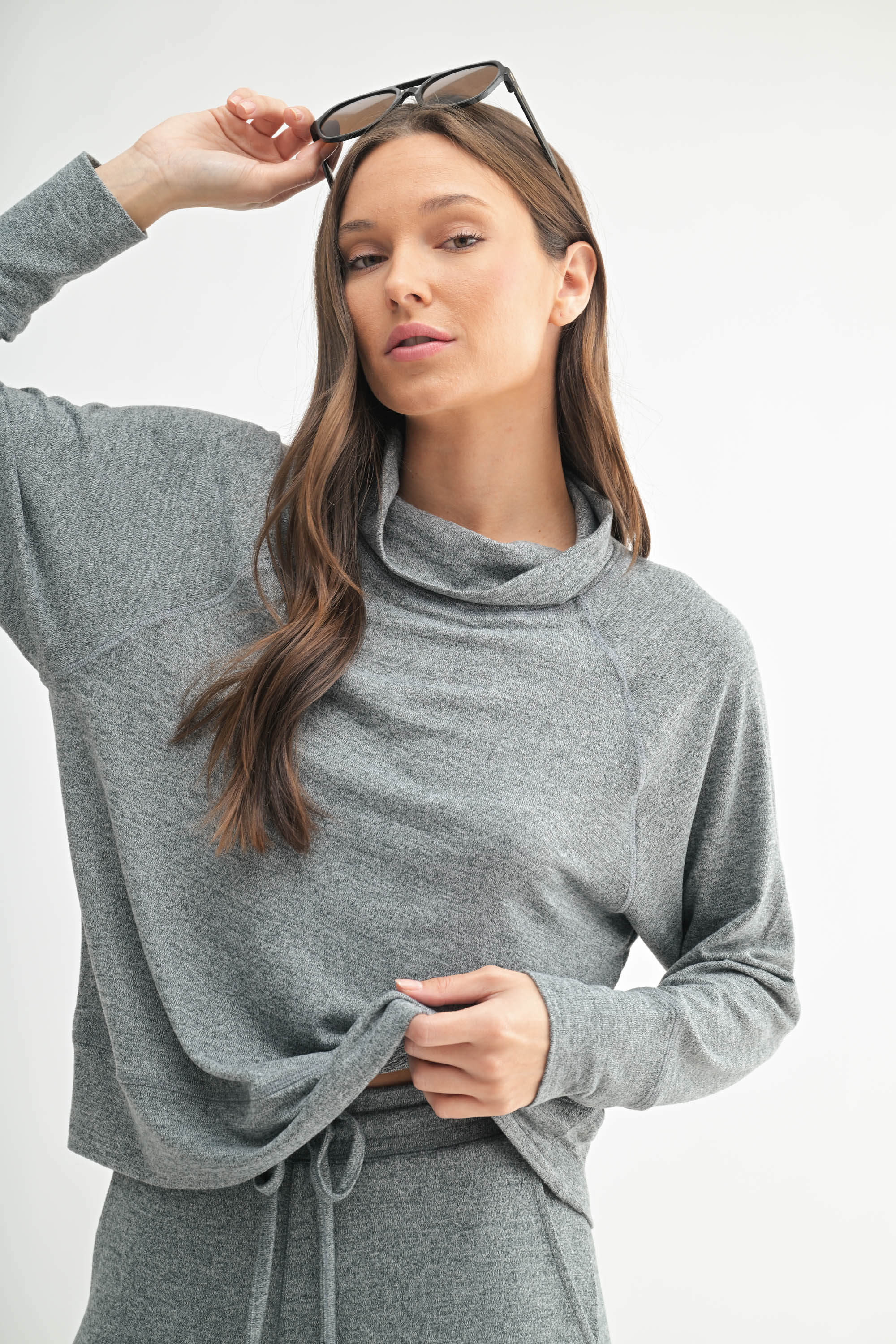 Elegant Hacci Cowl Neck – Mono B